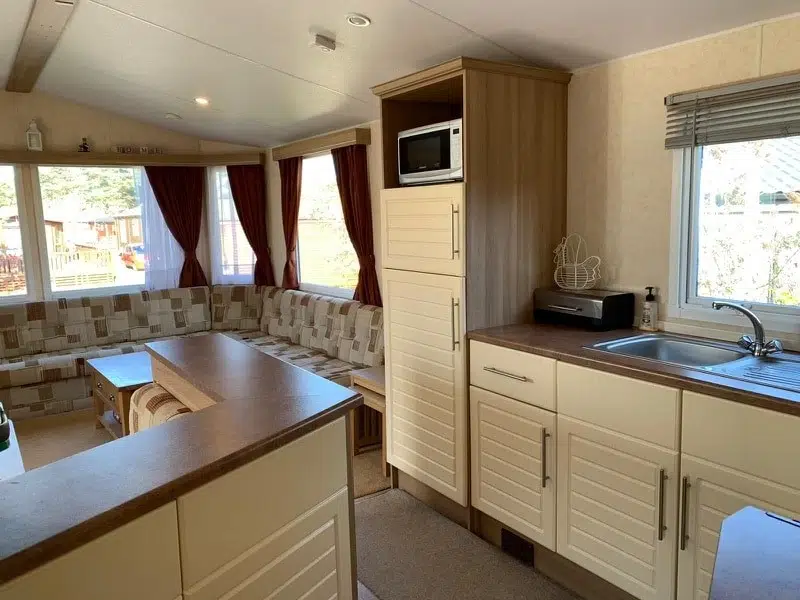 7 Brilliant Benefits Of Owning A Static Caravan | Come explore.